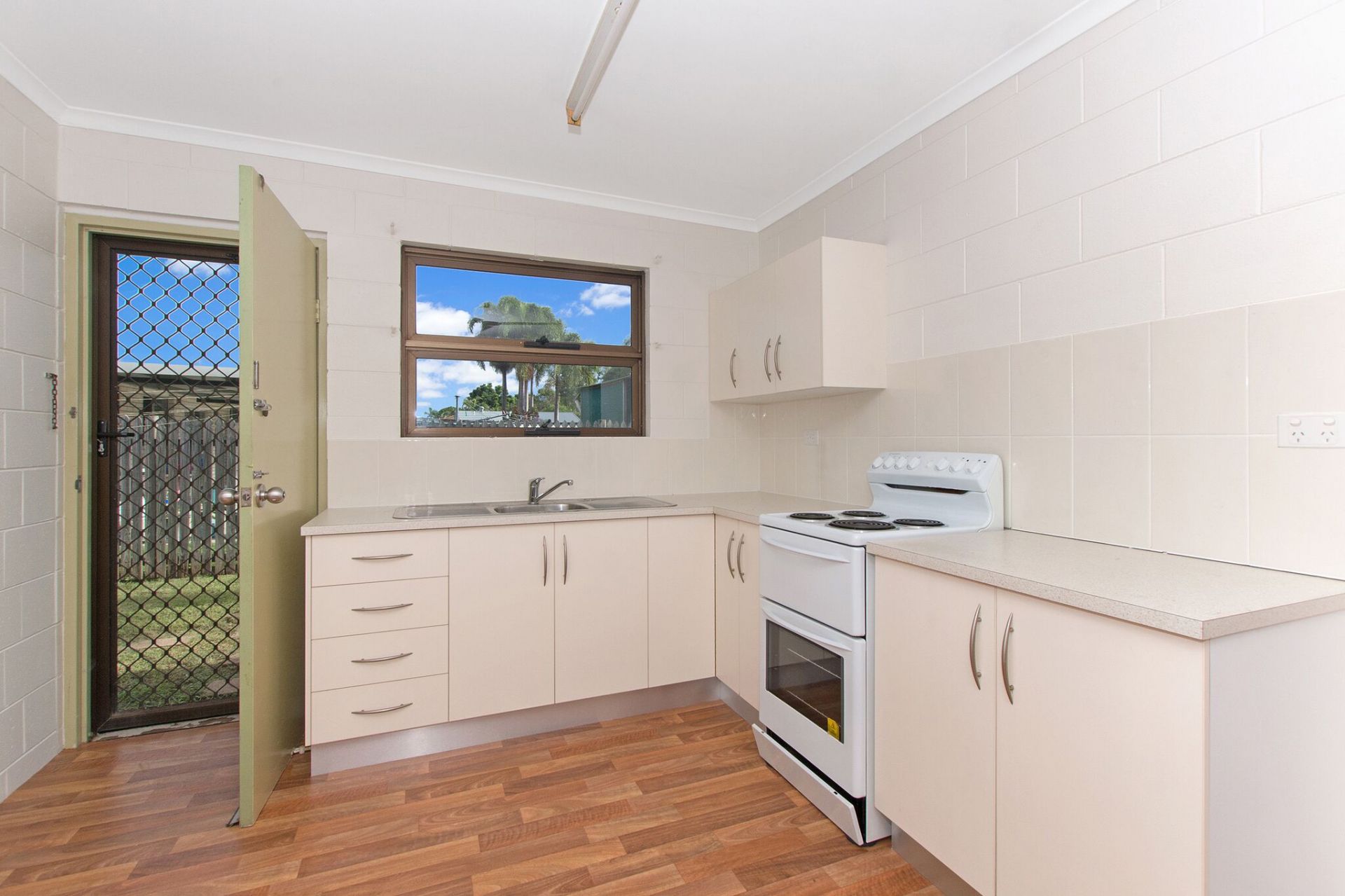 1/23 President Street, Kirwan | Harcourts Kingsberry Townsville