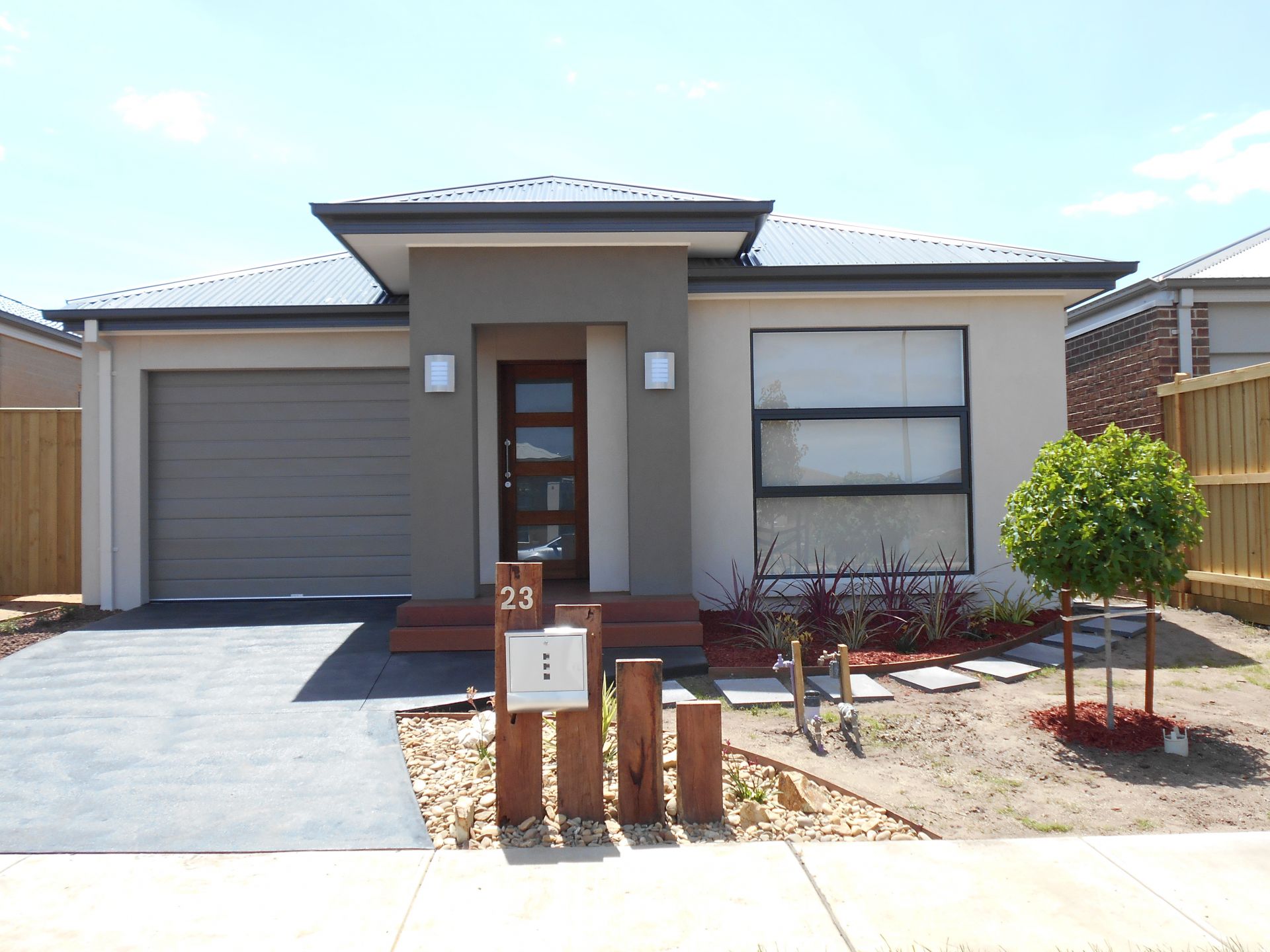 23-serene-way-clyde-north-obrien-real-estate