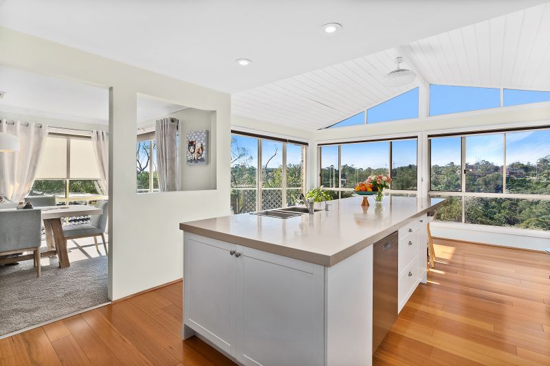 Real Estate For Sale - 20 Livingstone Place - Mount Colah , NSW