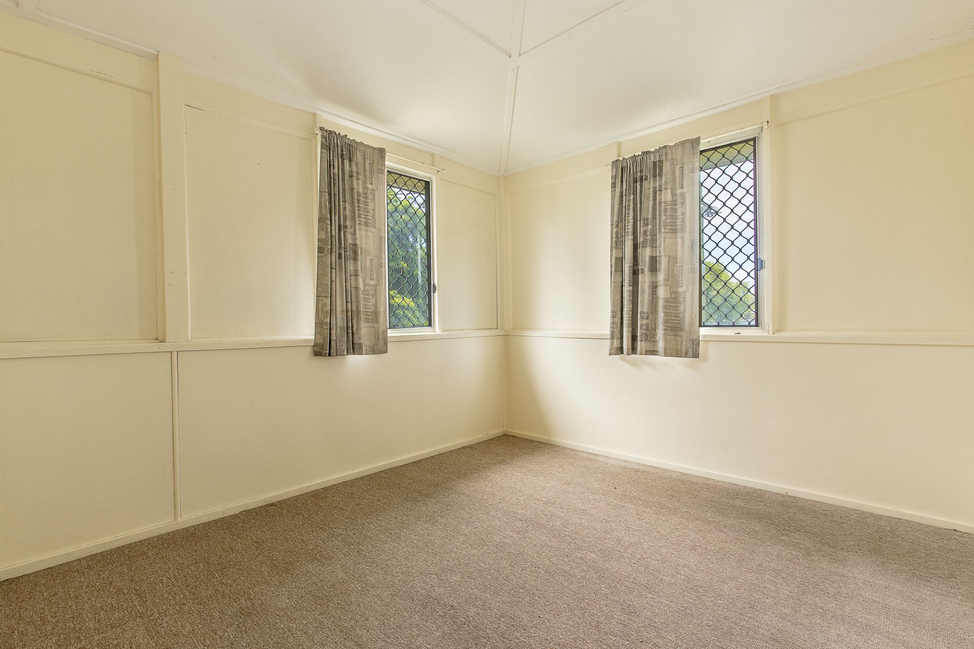 2/63 Marks Street, Hermit Park | Harcourts Kingsberry Townsville