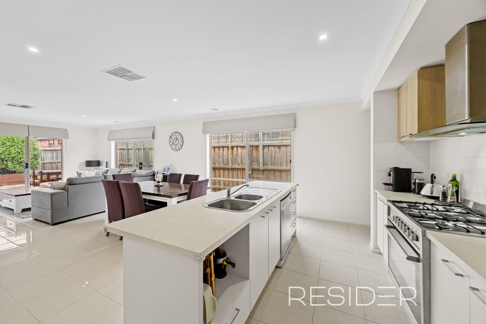 6 Newington Parade, Mernda | Resider Real Estate