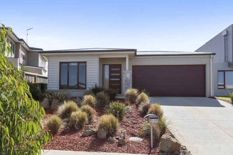 Real Estate For Lease - 19 Sunnymead Avenue - Torquay , VIC