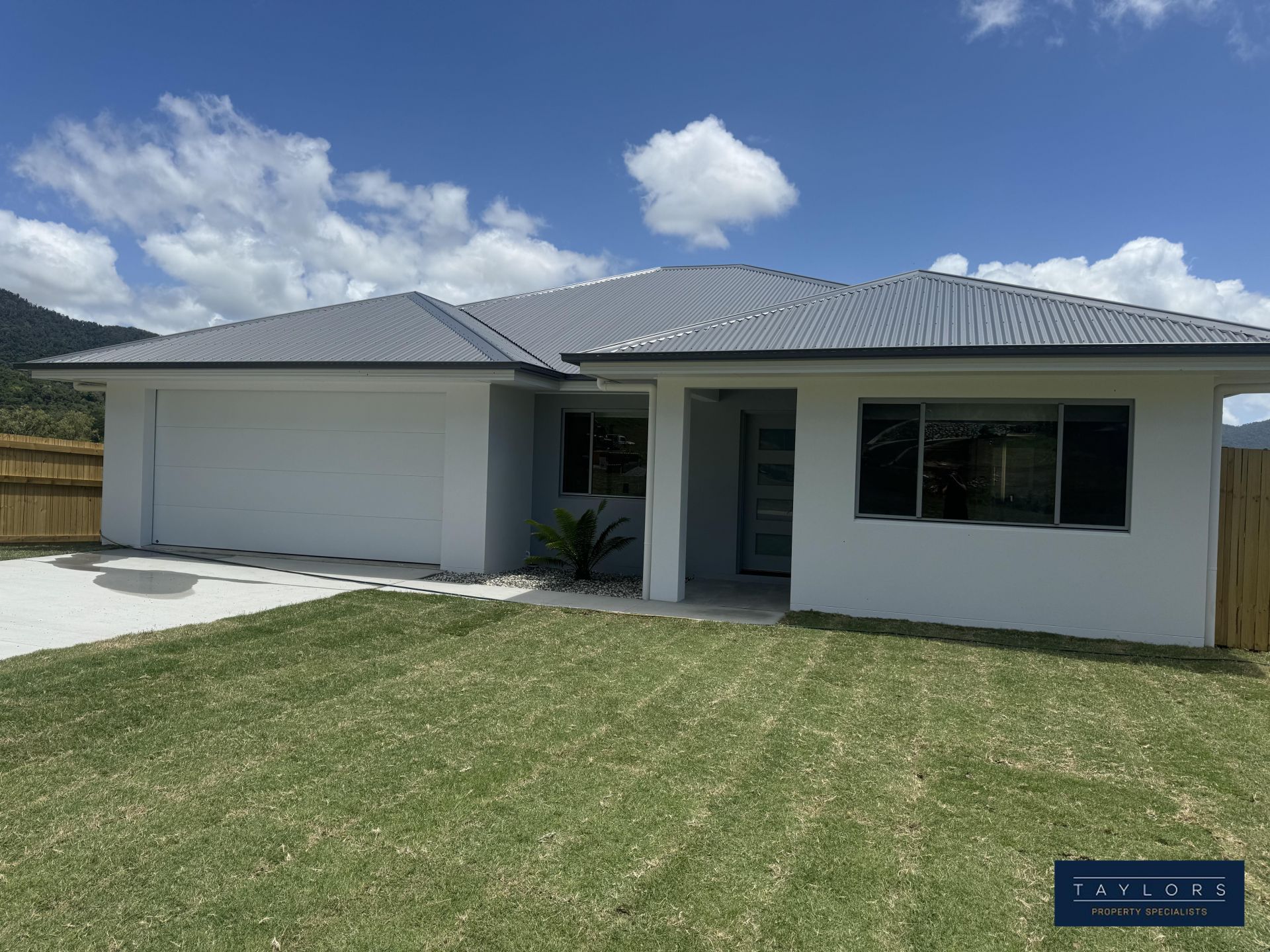 4 Amber Street, Cannonvale | Taylors Property Specialists