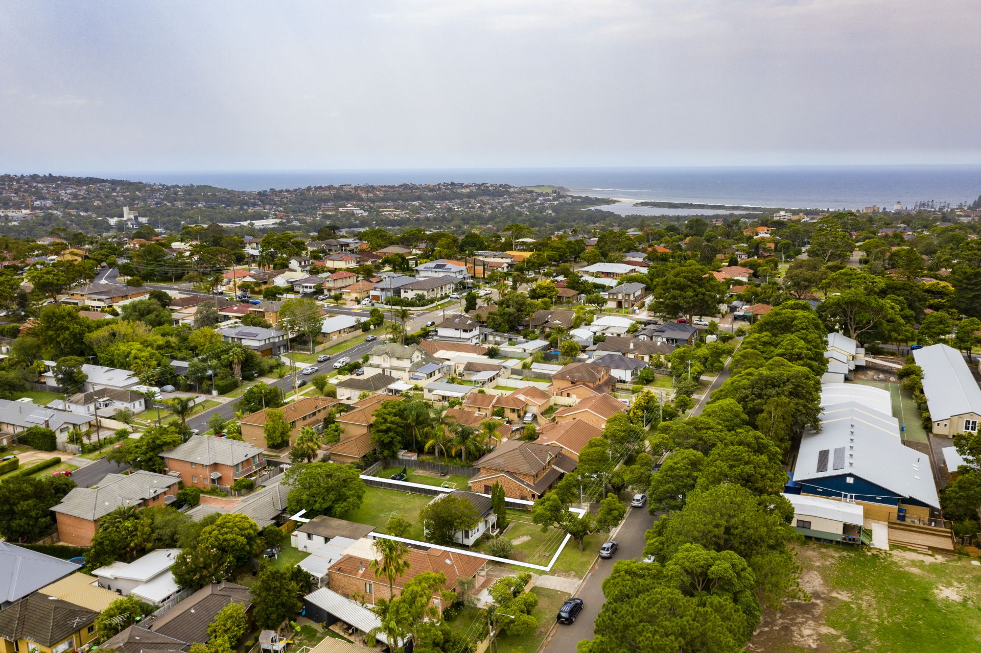 Real Estate For Sale - 14 Ronald Avenue - Narraweena , NSW