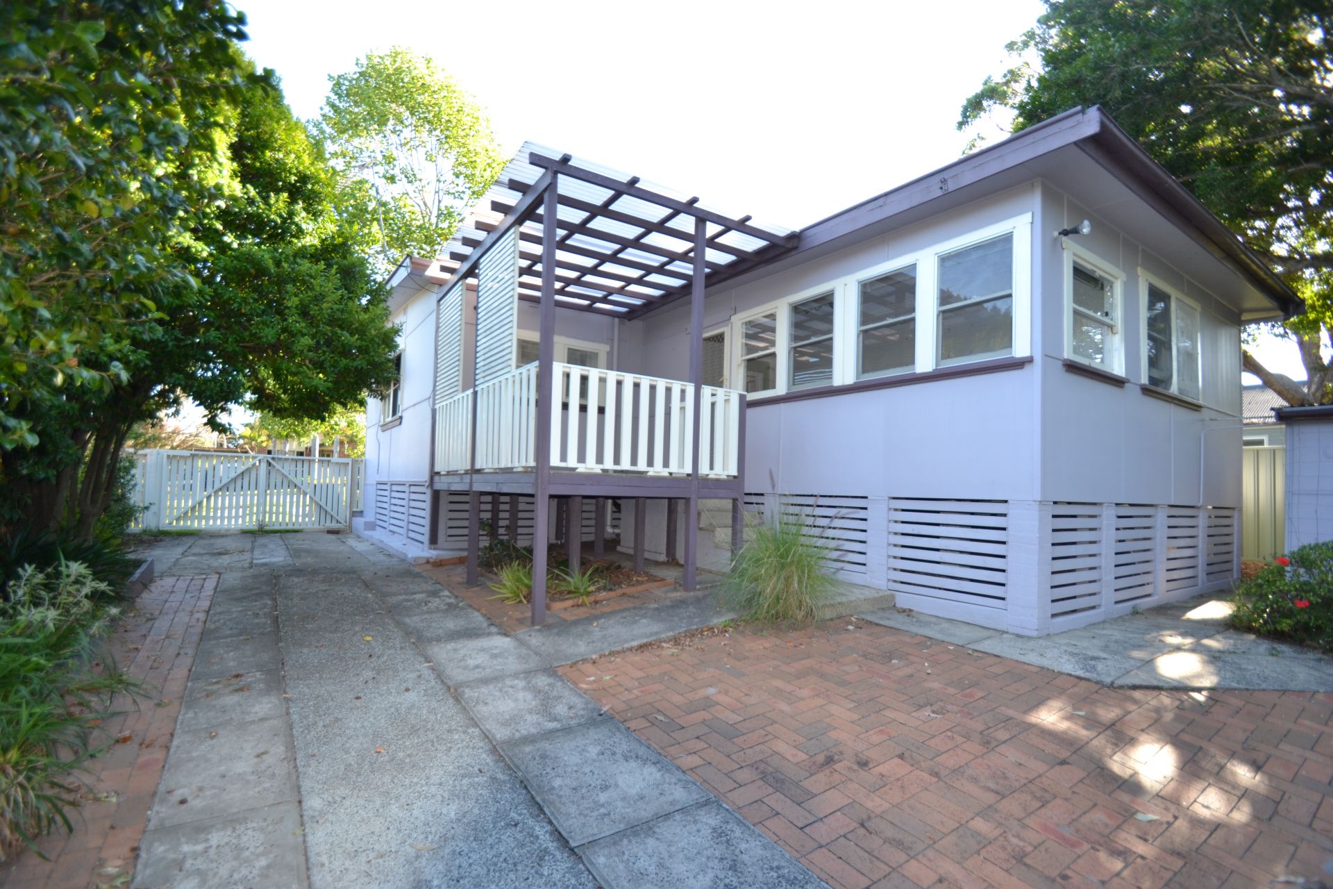 6 Ravenscliffe Road, Shoalhaven Heads | First National Coast & Country ...