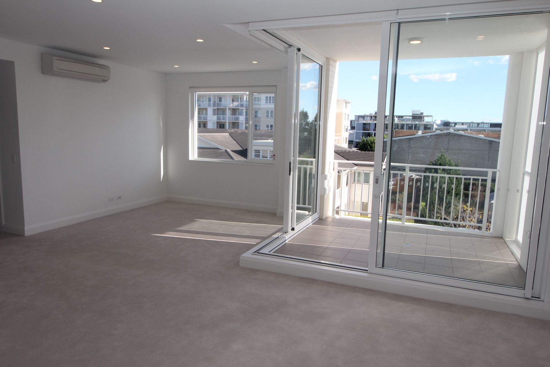 403/17 Woodlands Avenue, Breakfast Point | Point Residential