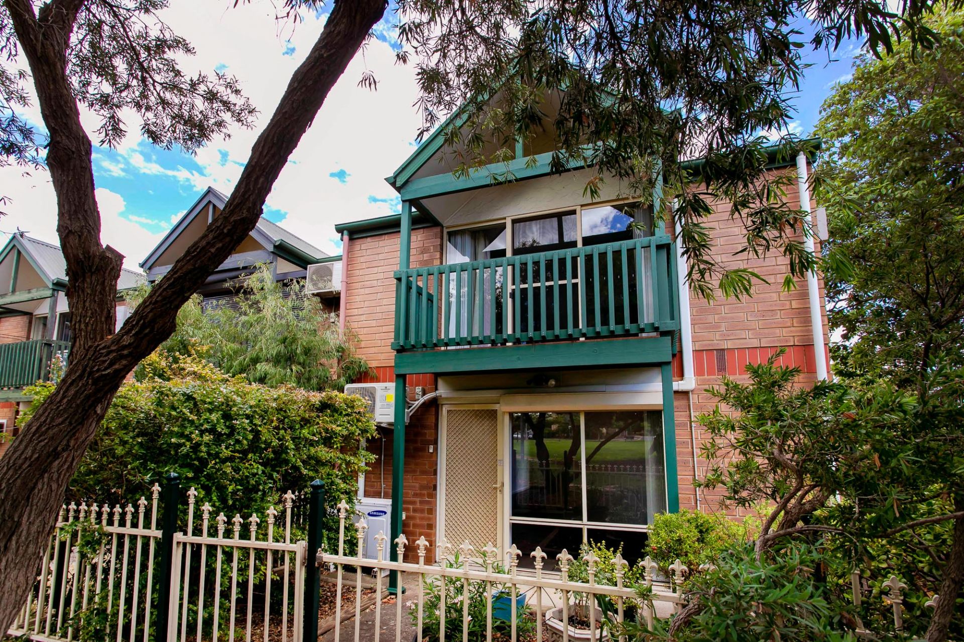 41 Bradford Court, Enfield | Fox RE