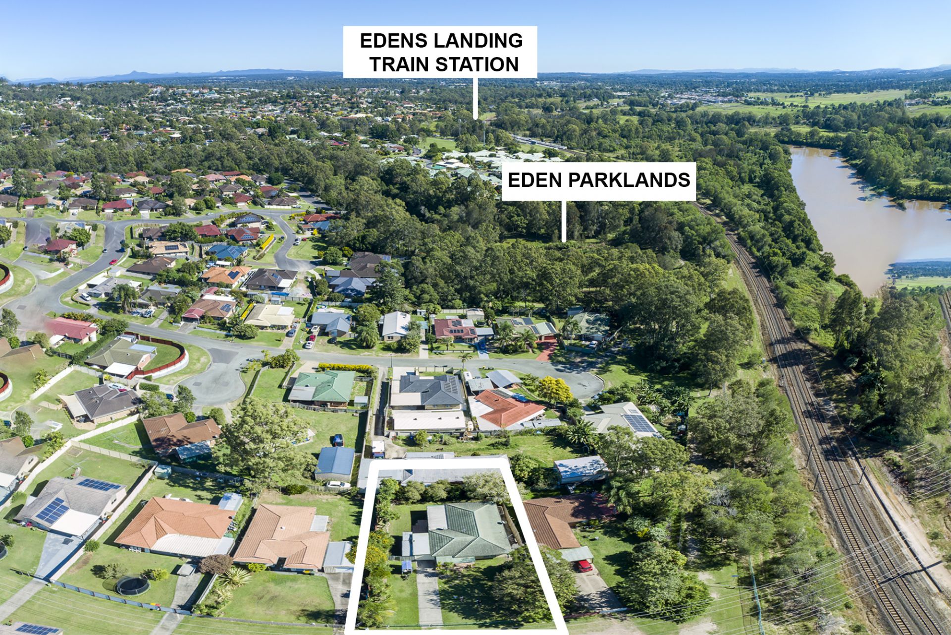 Real Estate For Sale - 26 Houdini Terrace - Edens Landing , QLD