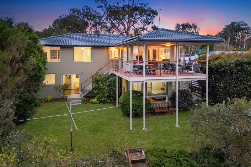 Real Estate For Sale - 86 Blue Bell Drive - Wamberal , NSW