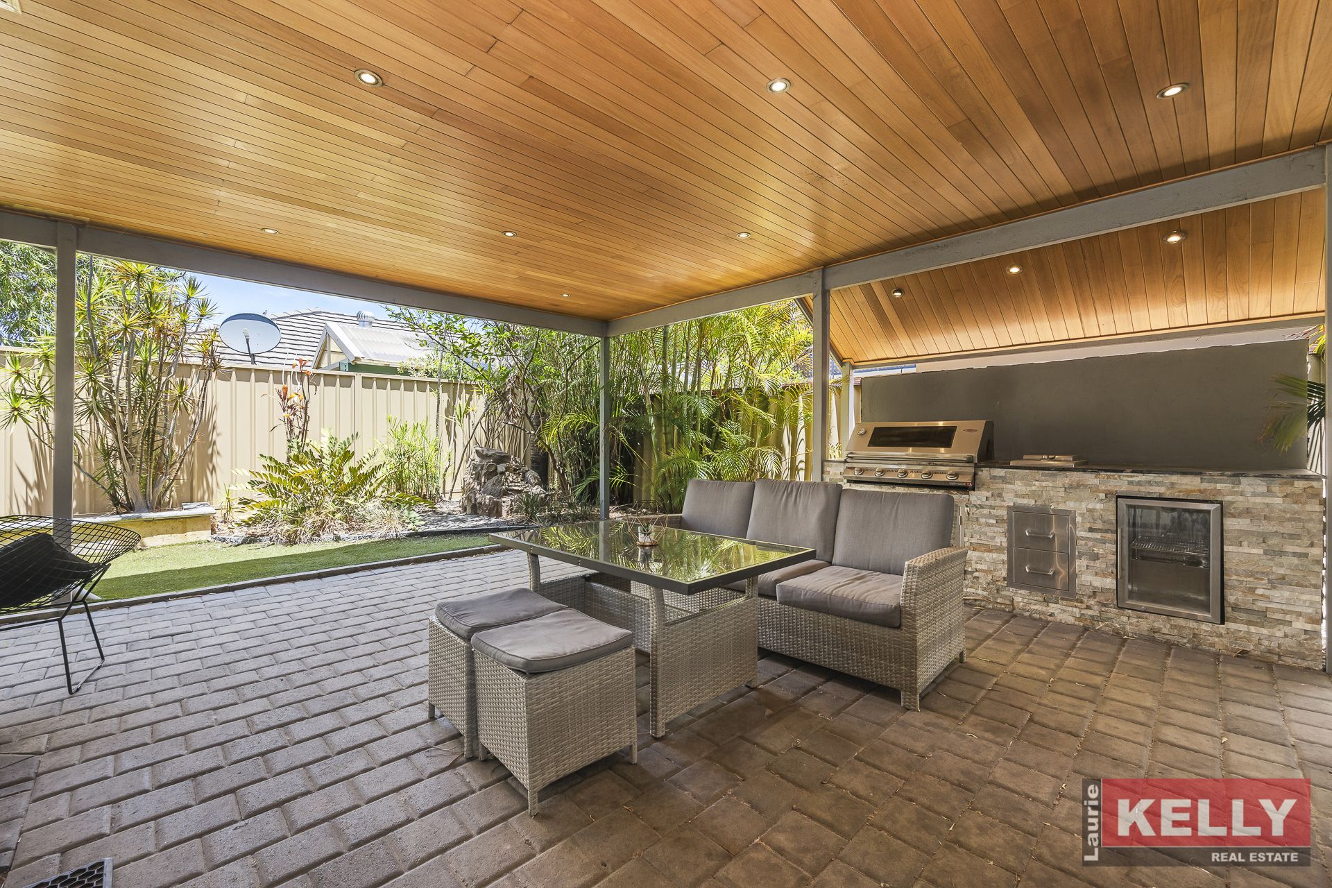 44 McGuigan Circle, Redcliffe | Laurie Kelly Real Estate