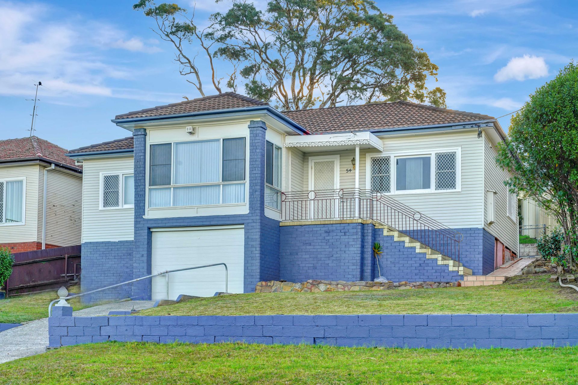 Real Estate For Lease - 54 Figtree Crescent - Figtree , NSW
