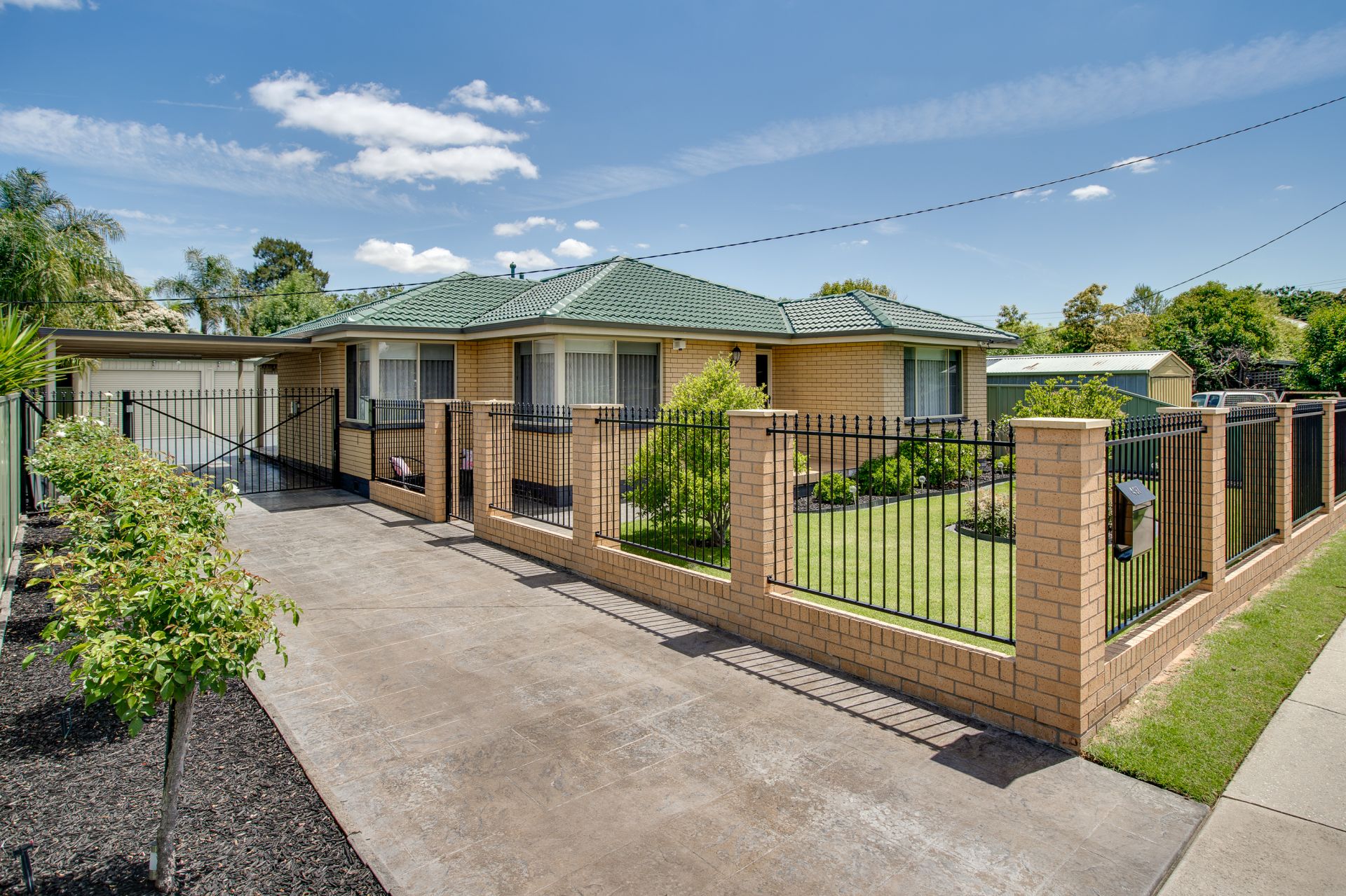 497 Barlow Street, Lavington | Gilson Yonson Real Estate
