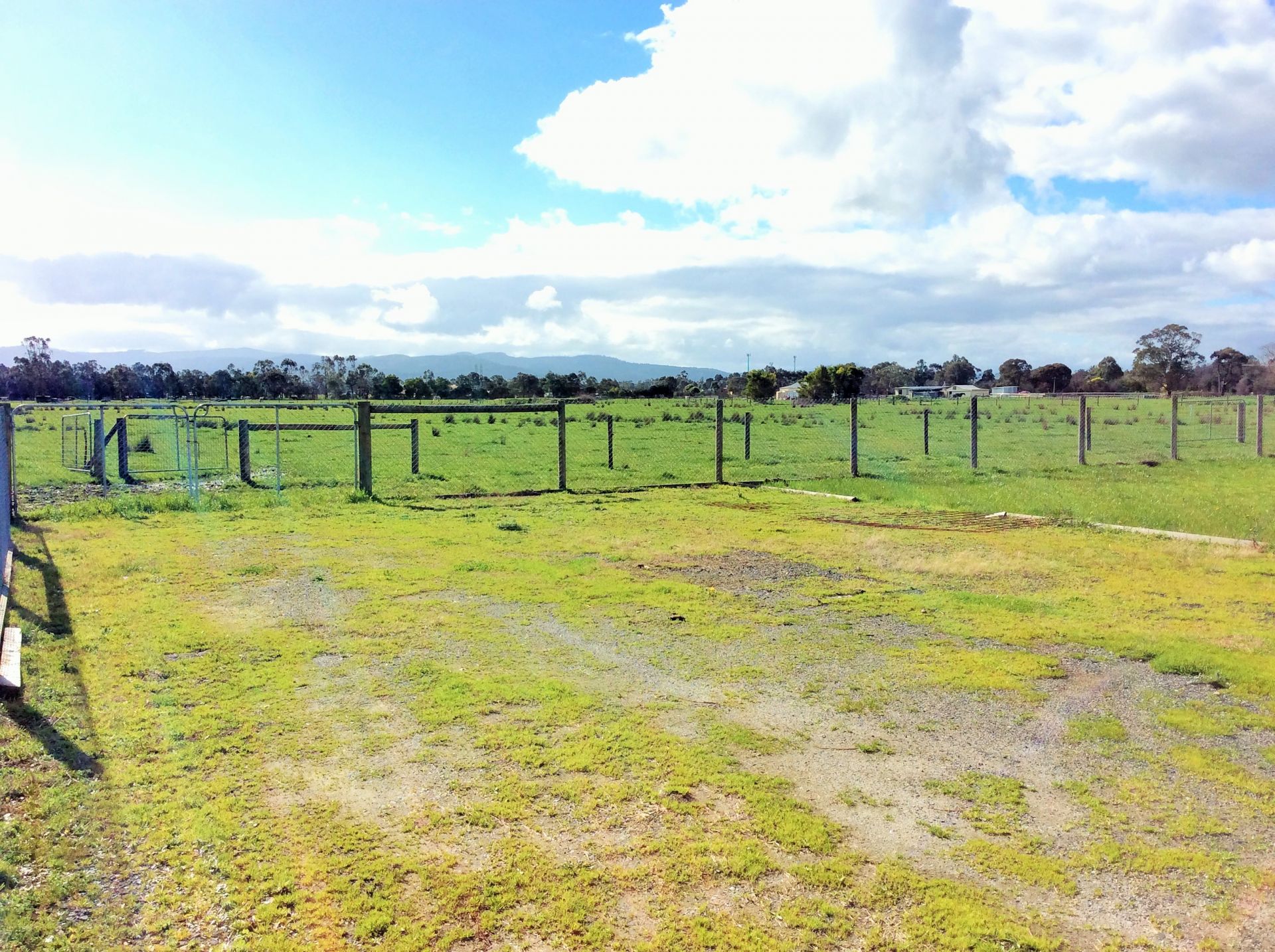 26 Johnson Street, Longwarry | Karen McCormick Real Estate