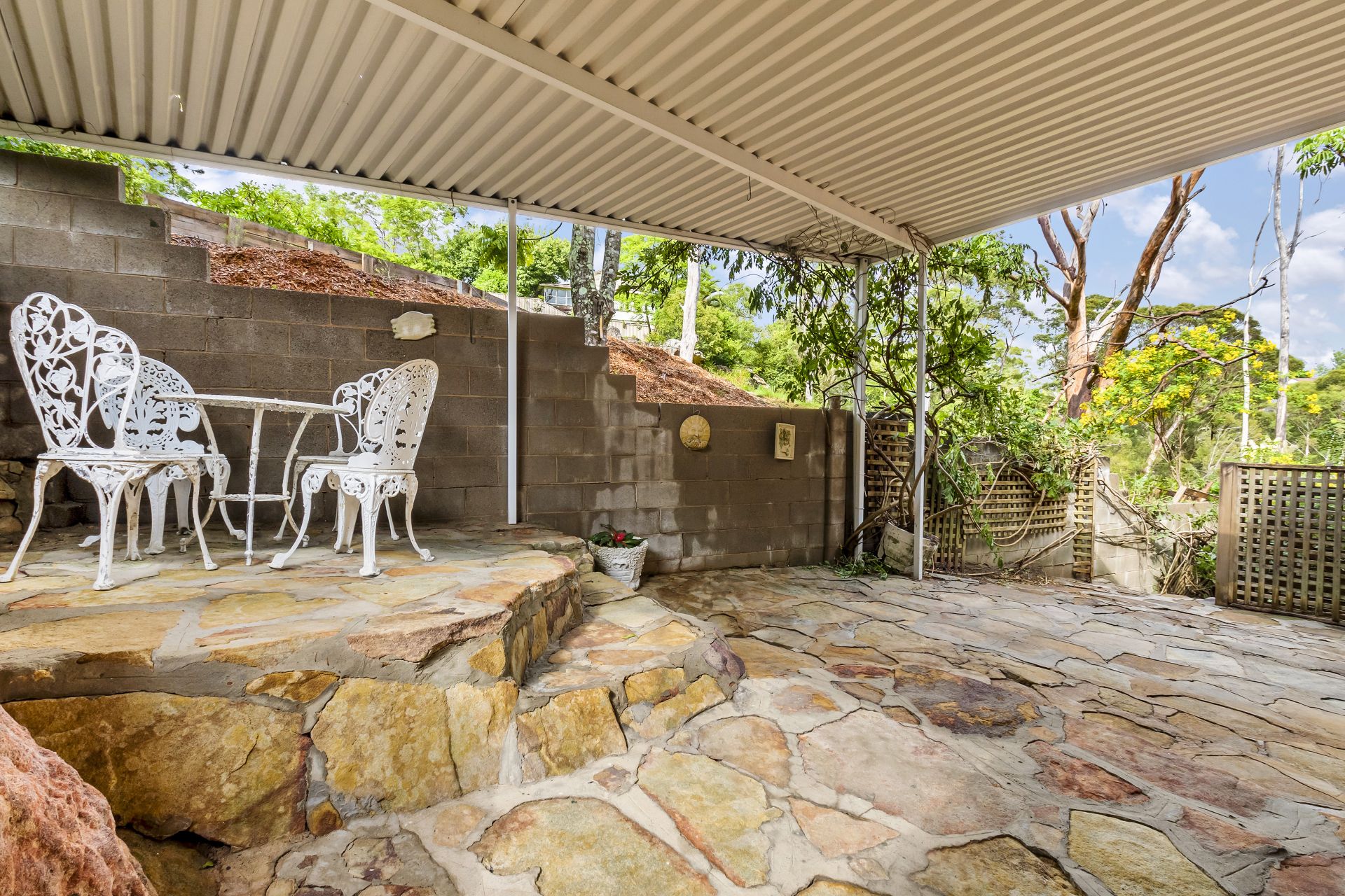 Real Estate For Sale - 5 Judith Avenue - Mount Colah , NSW