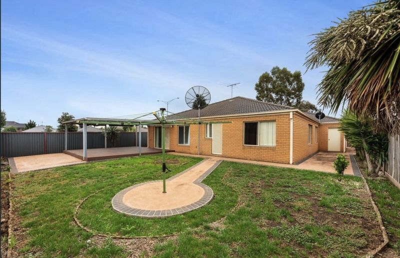 6 St James Close, BURNSIDE HEIGHTS | Sweeney Estate Agents