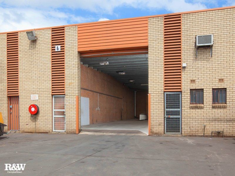 Real Estate For Sale - 8E Louise Avenue - Ingleburn , NSW