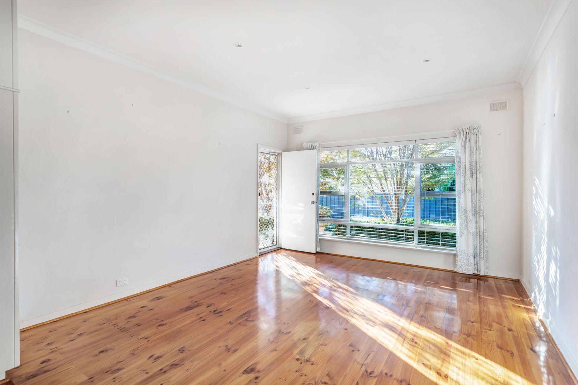 2/12 Gordon Terrace, Rosslyn Park | Williams Real Estate