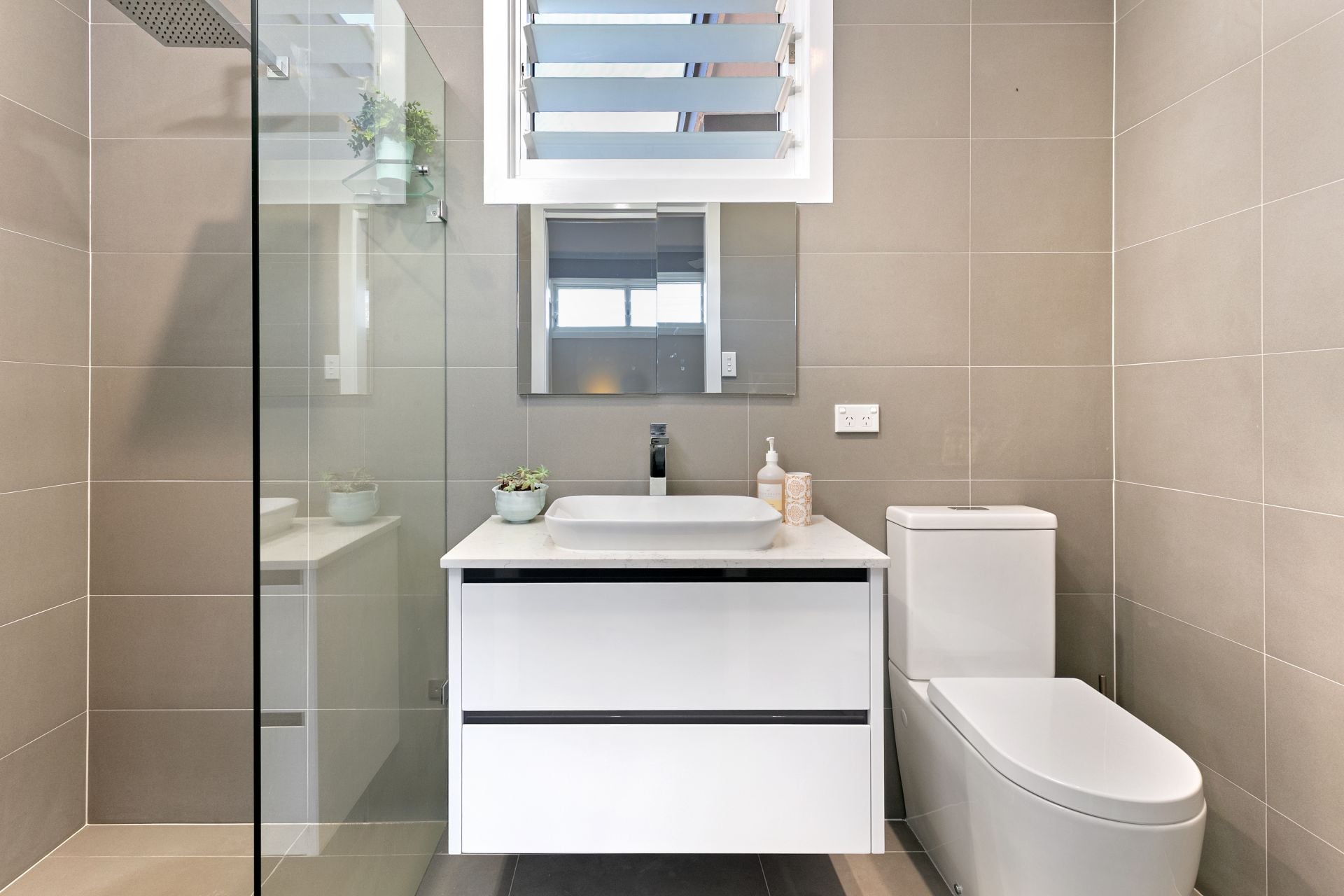 3 The Crest, Frenchs Forest | Parnell Partners