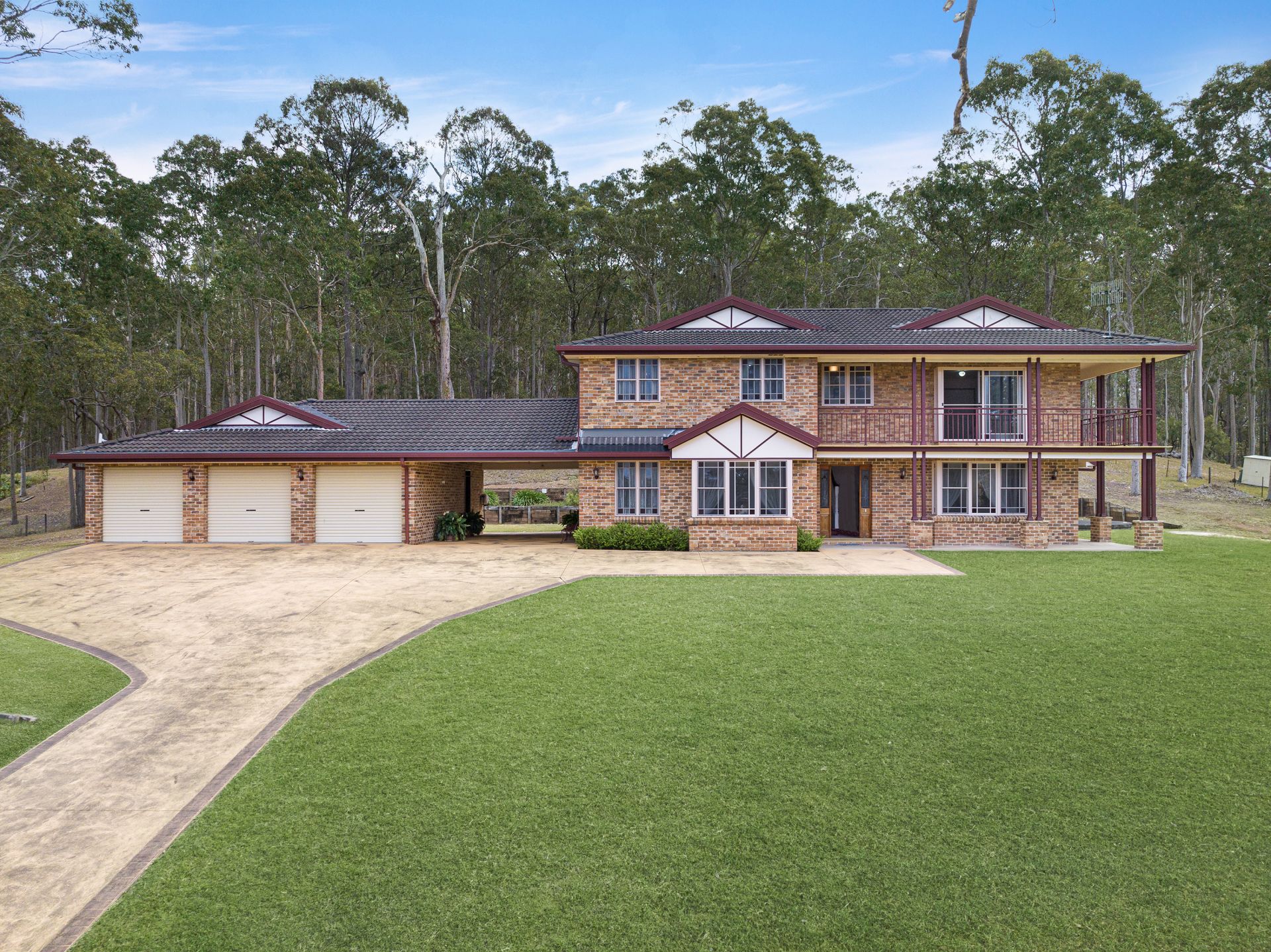 Real Estate For Sale - 43 Parkridge Drive - Jilliby , NSW