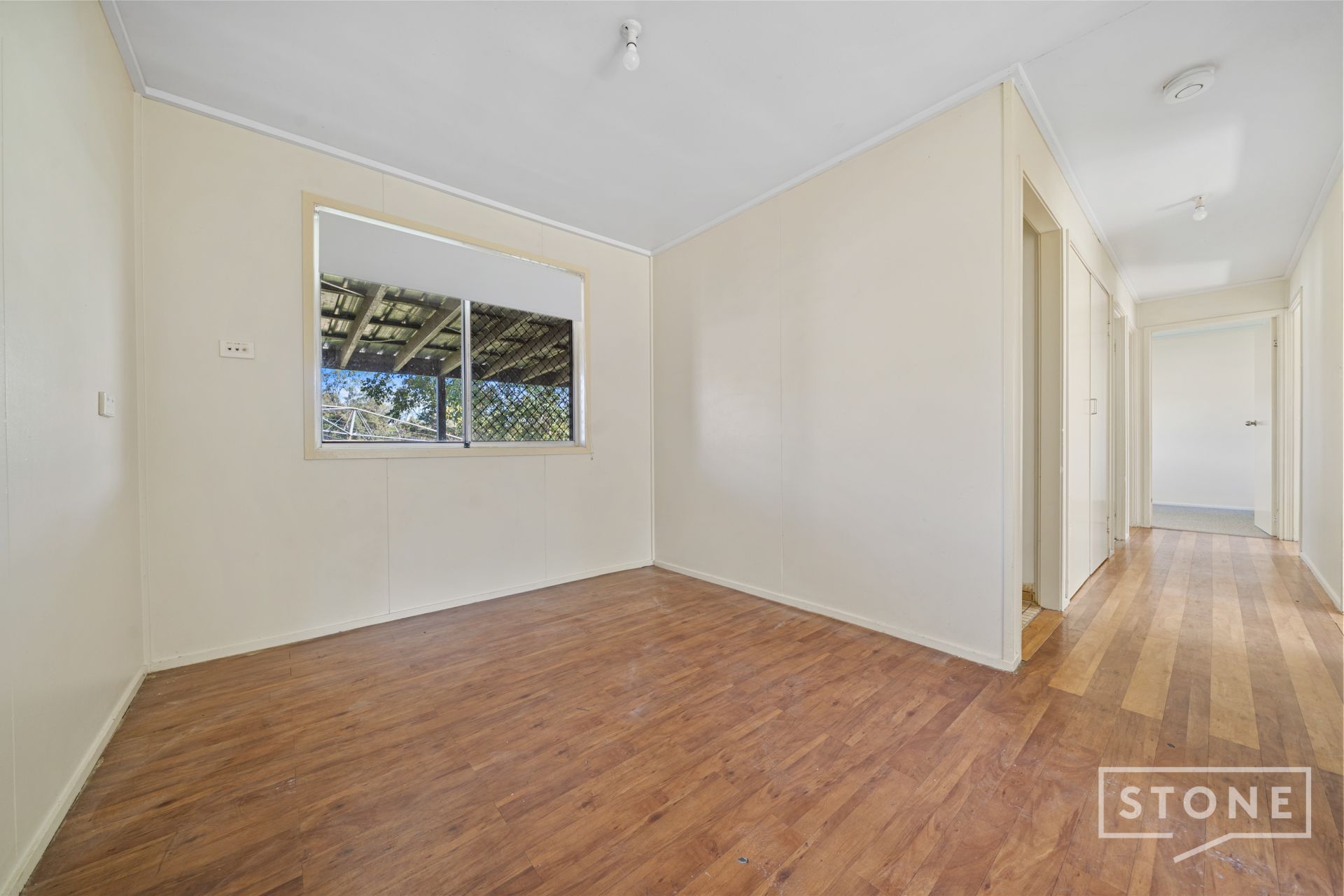 Real Estate For Lease - 10 Kim Street - Marsden , QLD