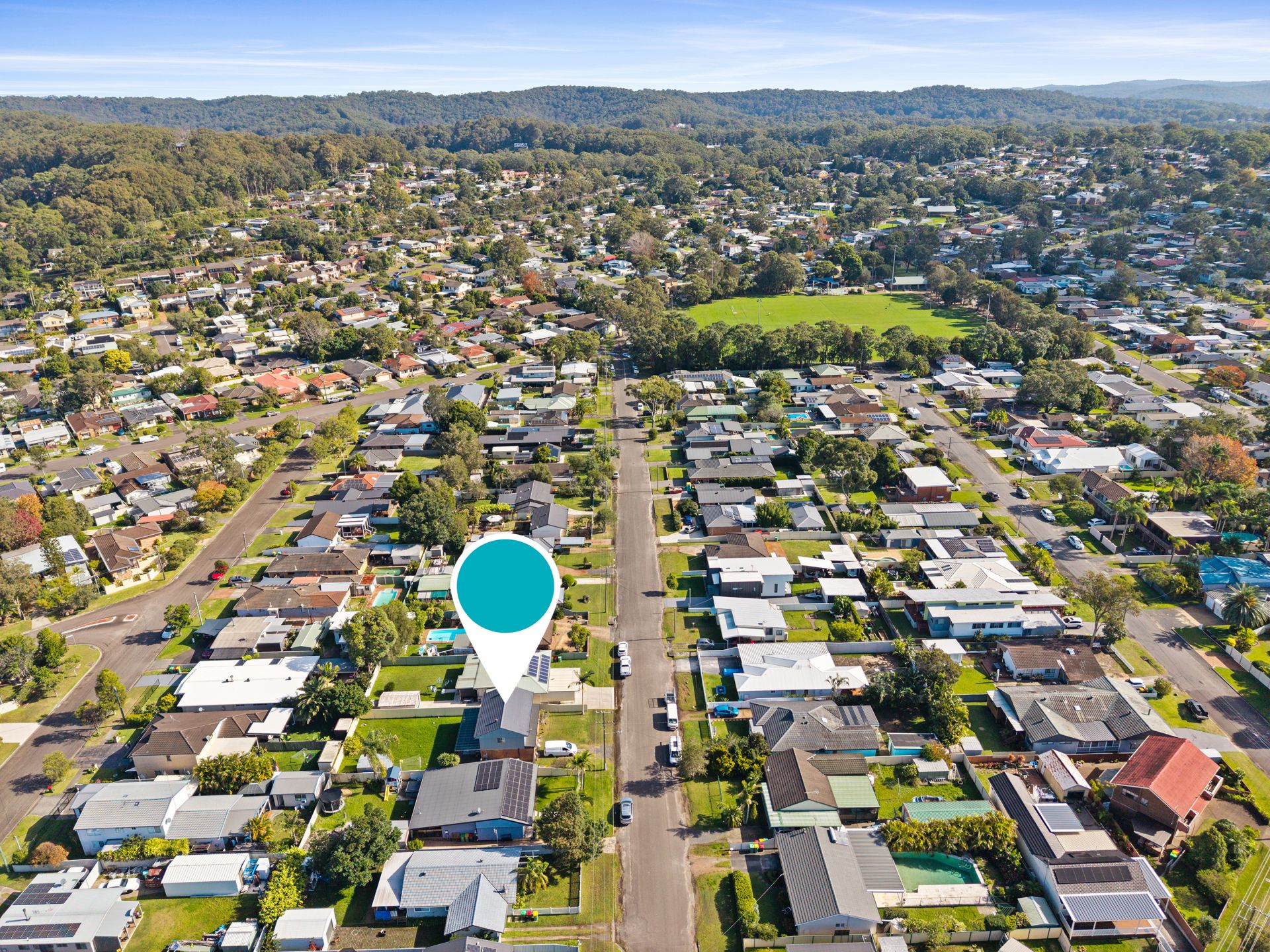 Real Estate For Sale - 12 Colleen Street - Berkeley Vale , NSW