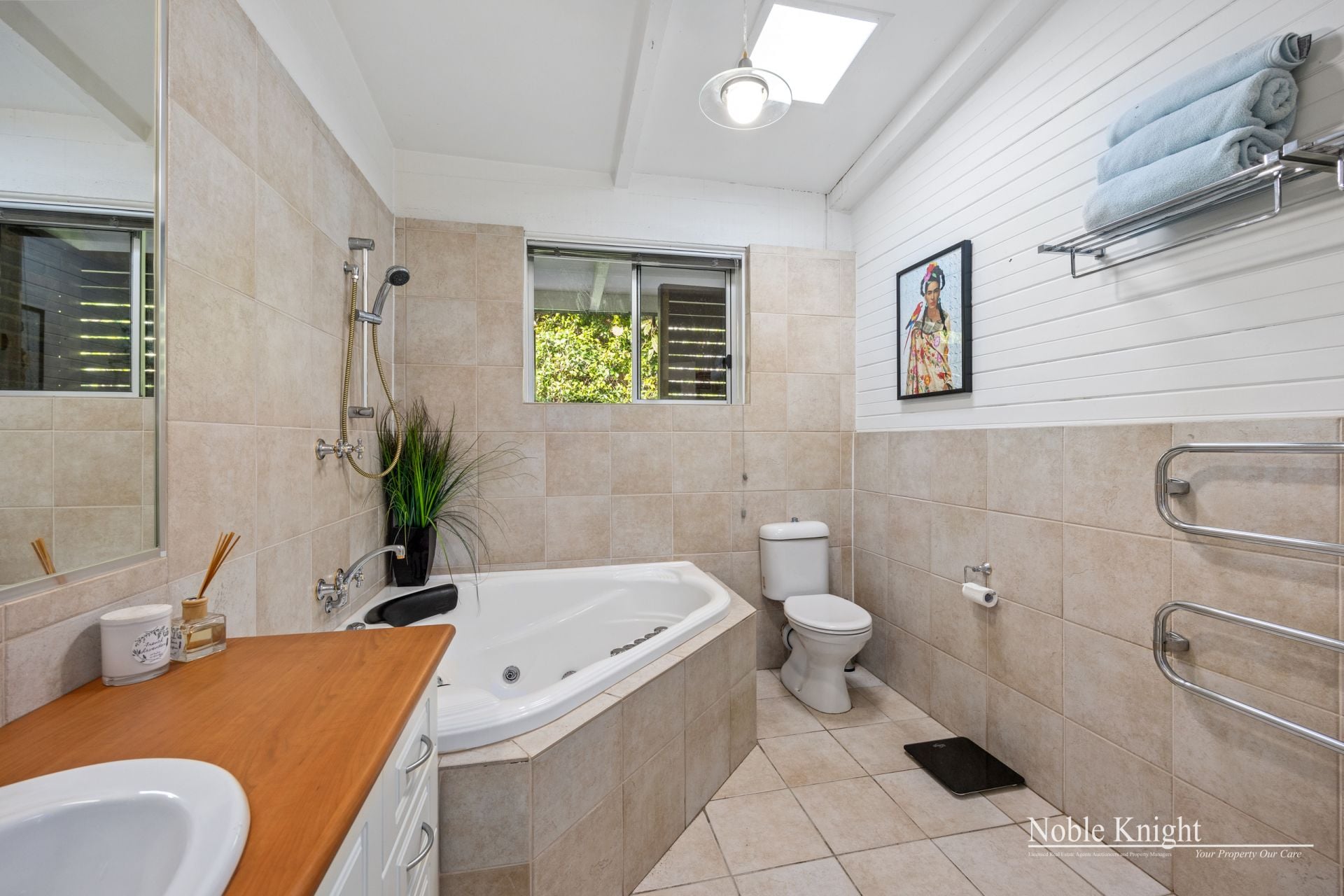 20 Wattle Court, Castella | Noble Knight