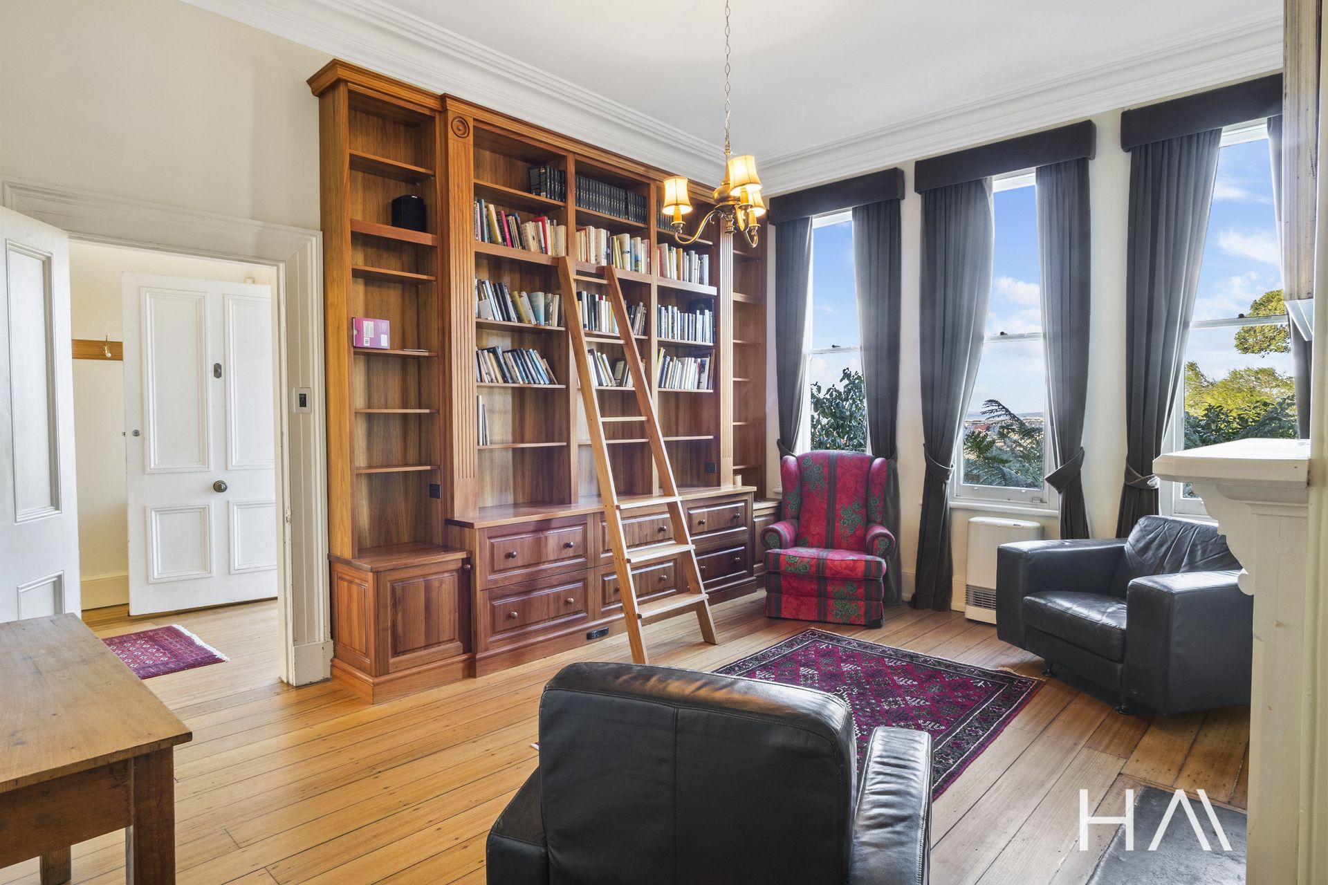 239 Bathurst St, West Hobart | Harrison Agents