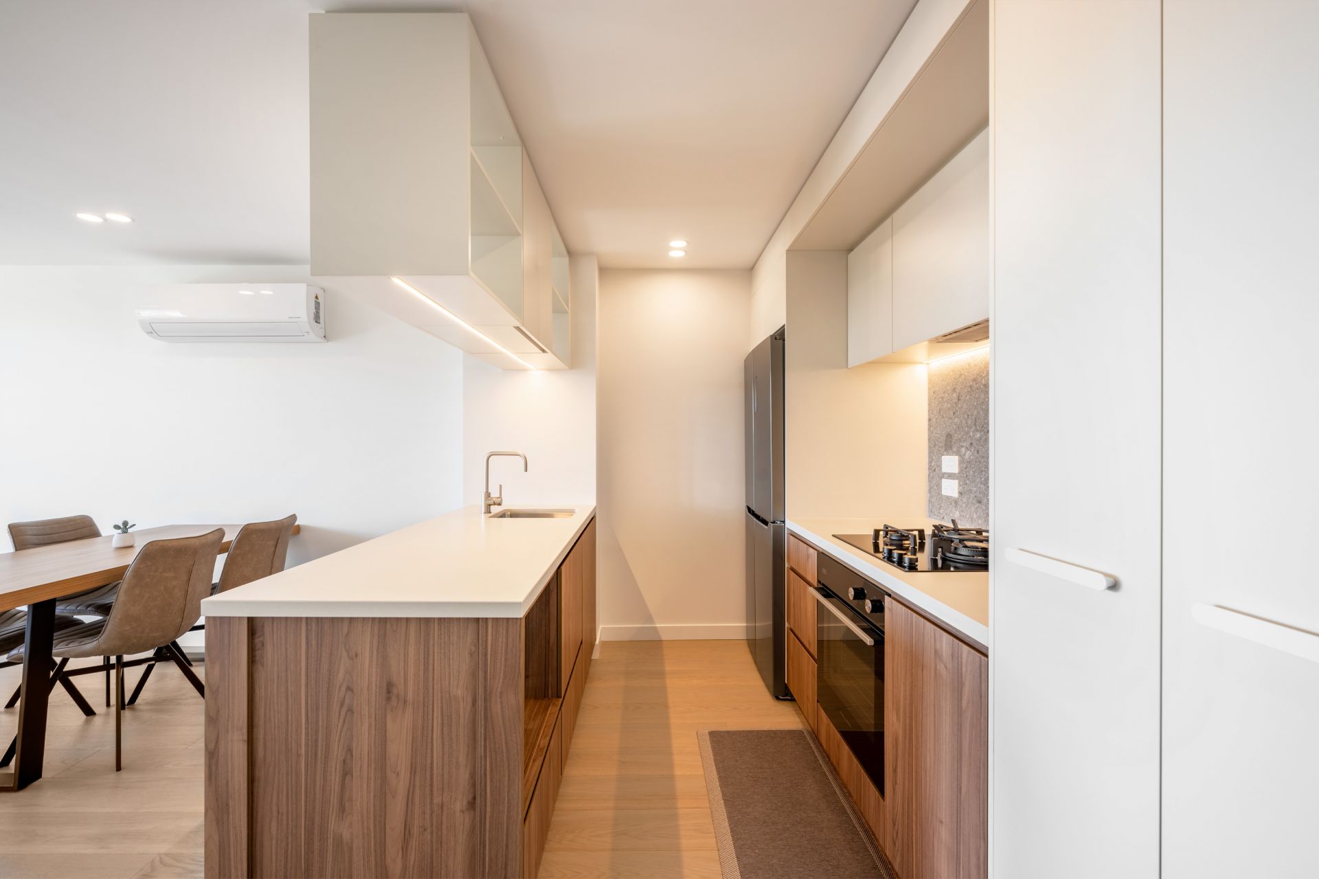 707/258 Northbourne Avenue, Dickson | Ruiz Property