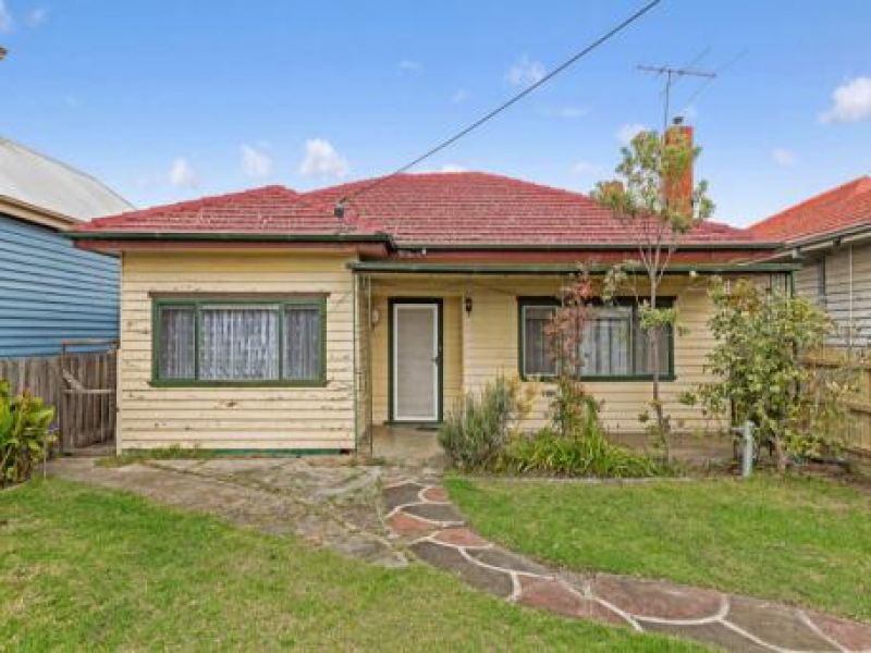 19 Clive Street, West Footscray | Sweeney Estate Agents