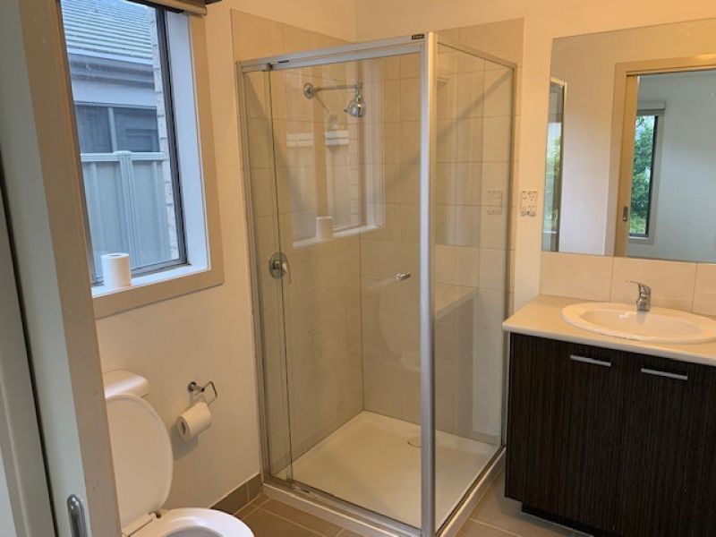 25 Stonehill Drive, Maddingley | Sweeney Estate Agents