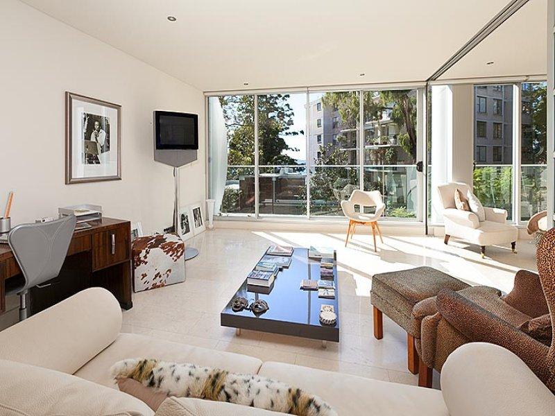 Real Estate For Lease - 16/8 Greenknowe Avenue - Potts Point , NSW