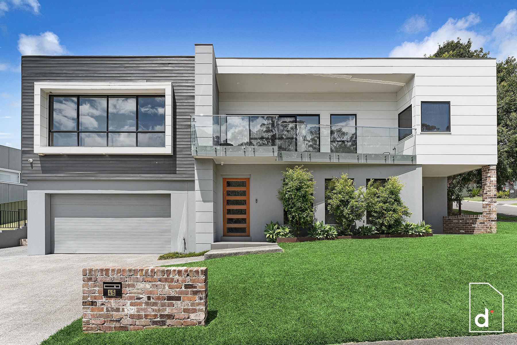 Sold property: $1600000 for 45 Redgum Forest Way - Figtree , NSW 2525