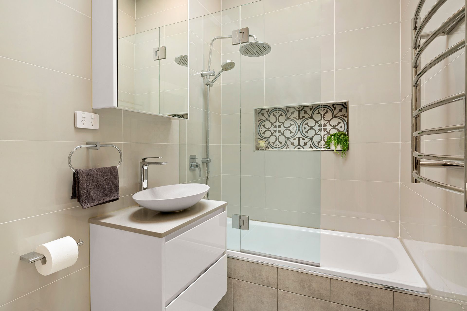 Real Estate For Sale - 330 Pacific Highway - Lane Cove , NSW