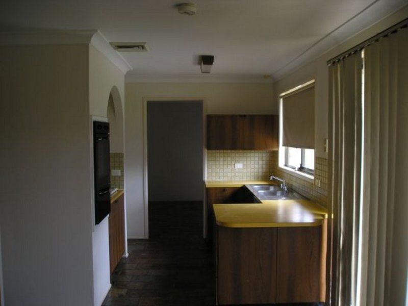 Real Estate For Sale - 14 Nigel Place - Macquarie Fields , NSW