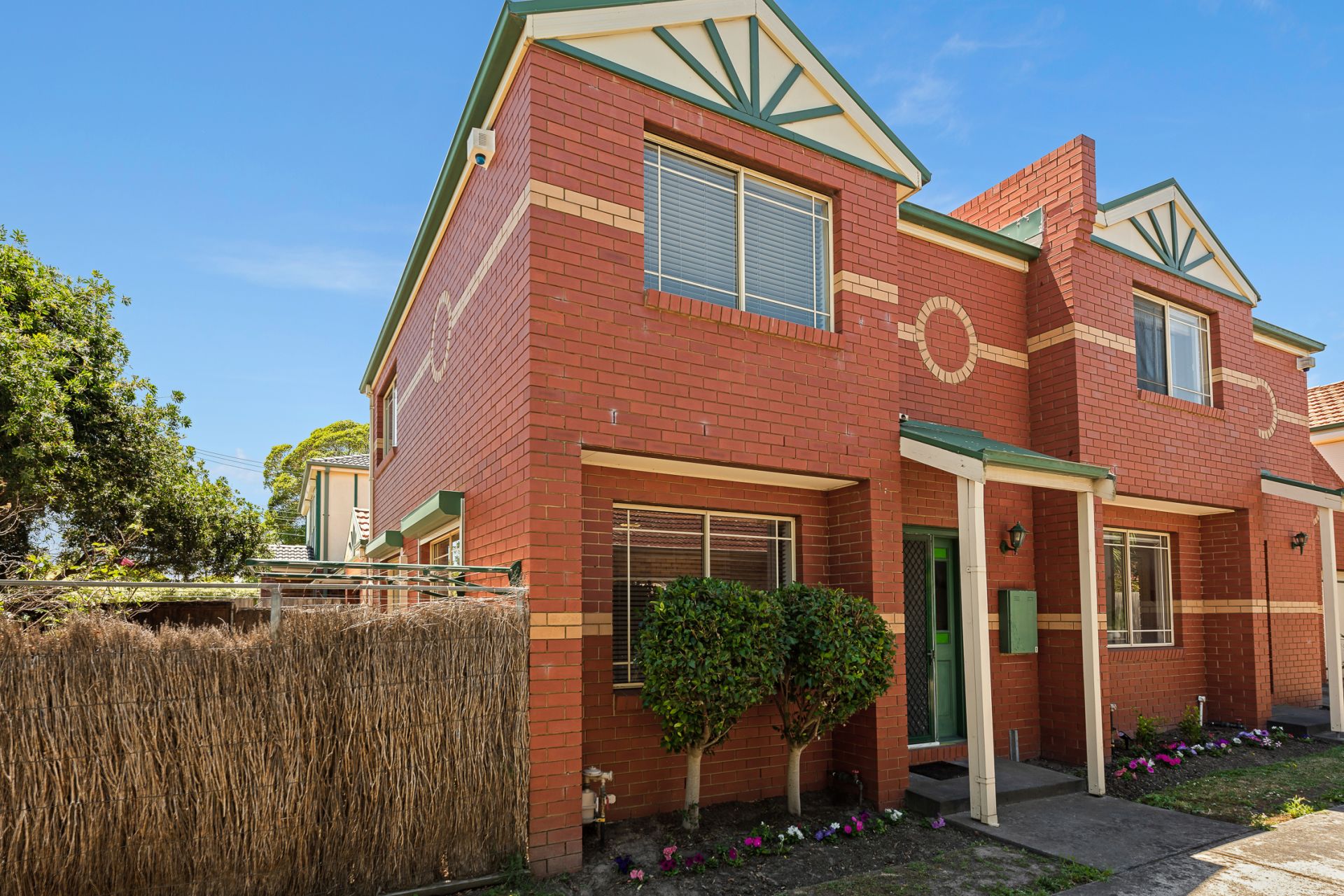 1/100 Clayton Road, Clayton | OBrien Real Estate