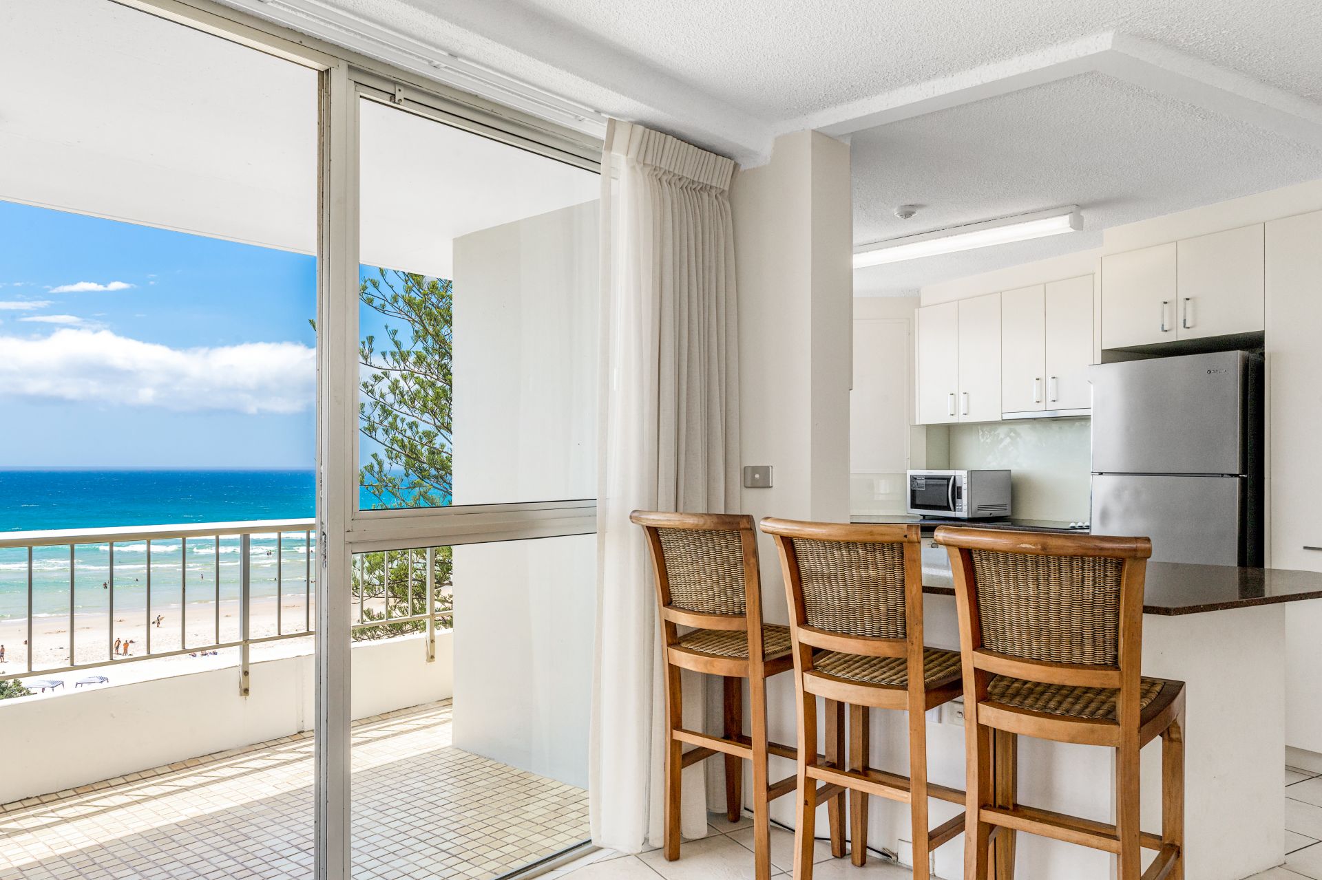 19/180 Marine Parade, Rainbow Bay | Sophie Carter Exclusive Properties