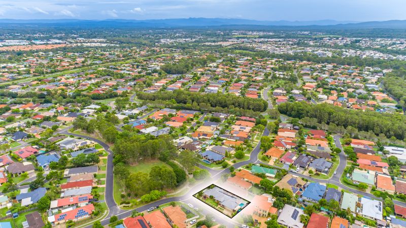 Real Estate For Sale - 1 Canundra Street - North Lakes , QLD