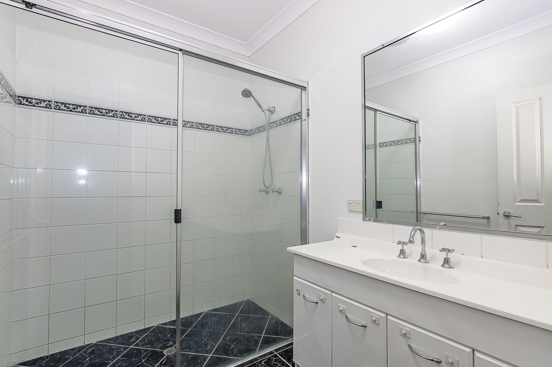 3/42 Patrick Street, Aitkenvale | Harcourts Kingsberry Townsville