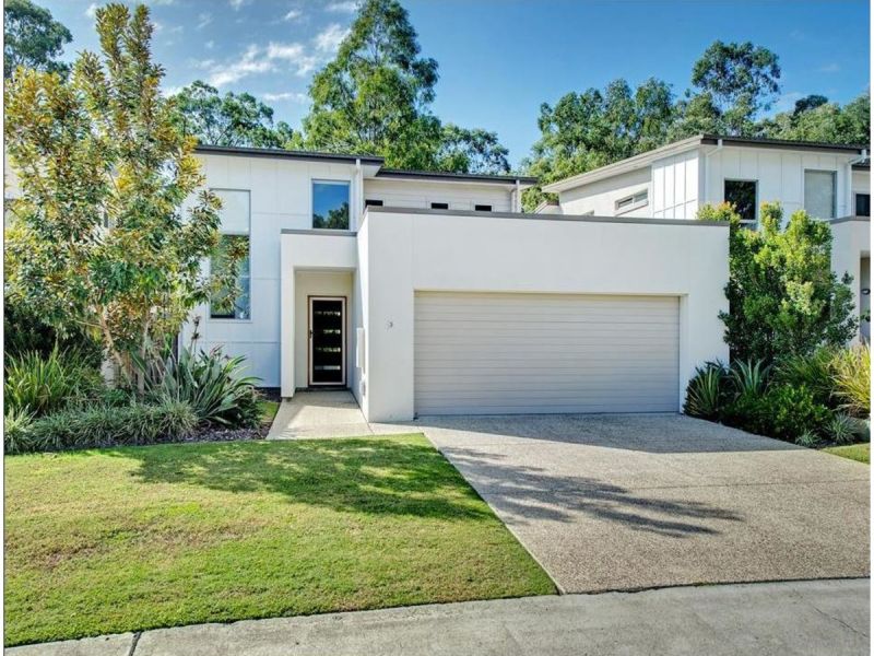 Real Estate For Lease - 3/30 Oakview Circuit - Brookwater , QLD