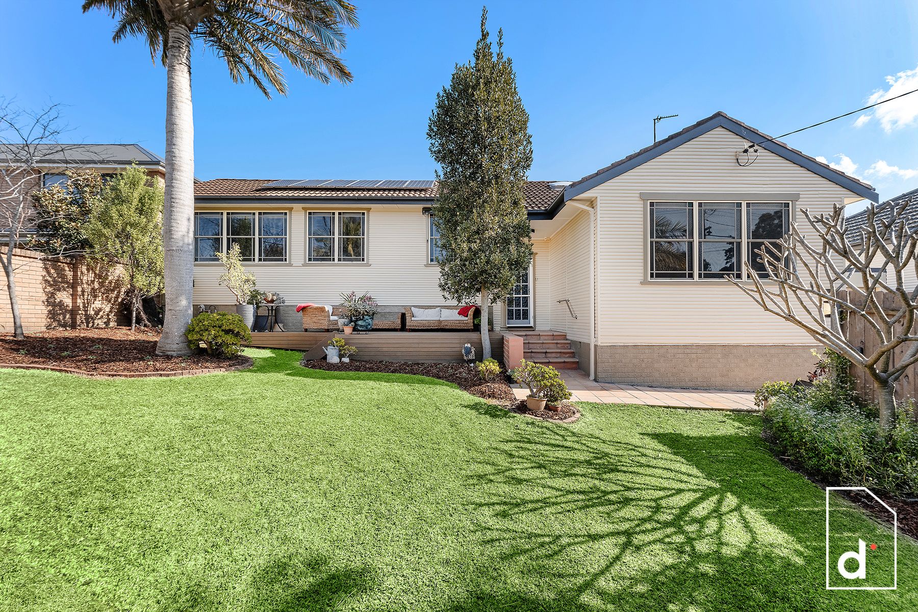 Sold property: $1190000 for 4 Foothills Road - Mount Ousley , NSW 2519