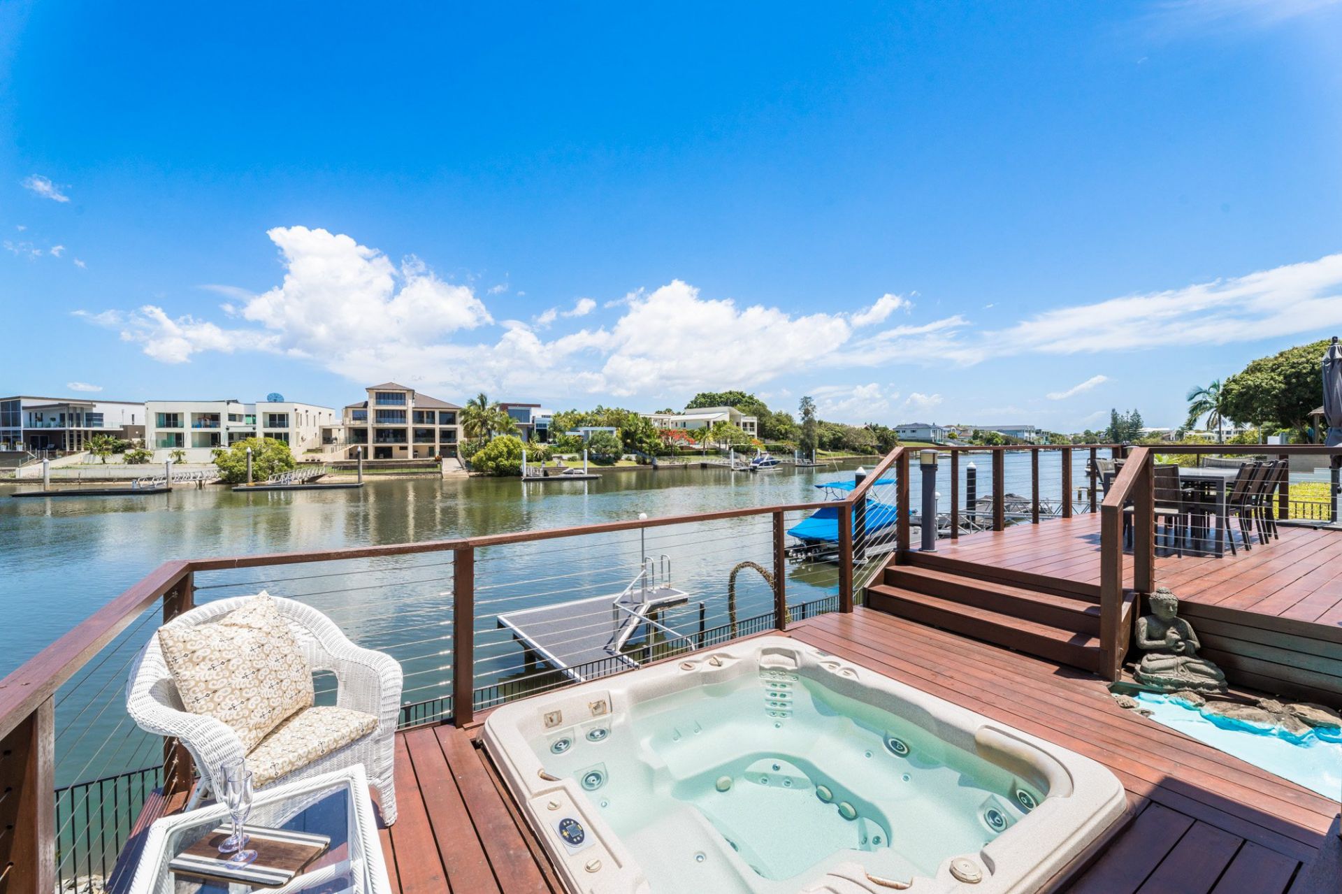 32 River Crescent, Broadbeach Waters | Amir Prestige Group