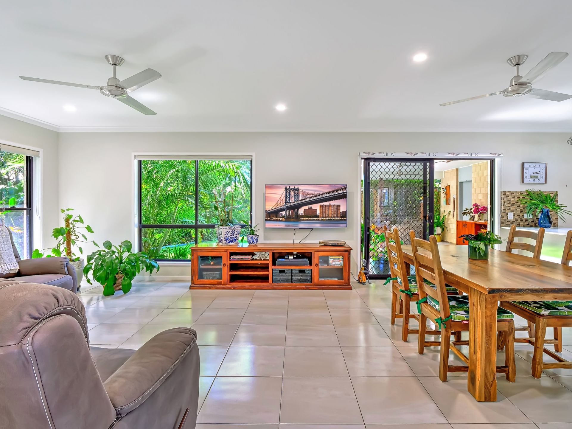 5 Chloe Court, URANGAN | Mitchells Realty