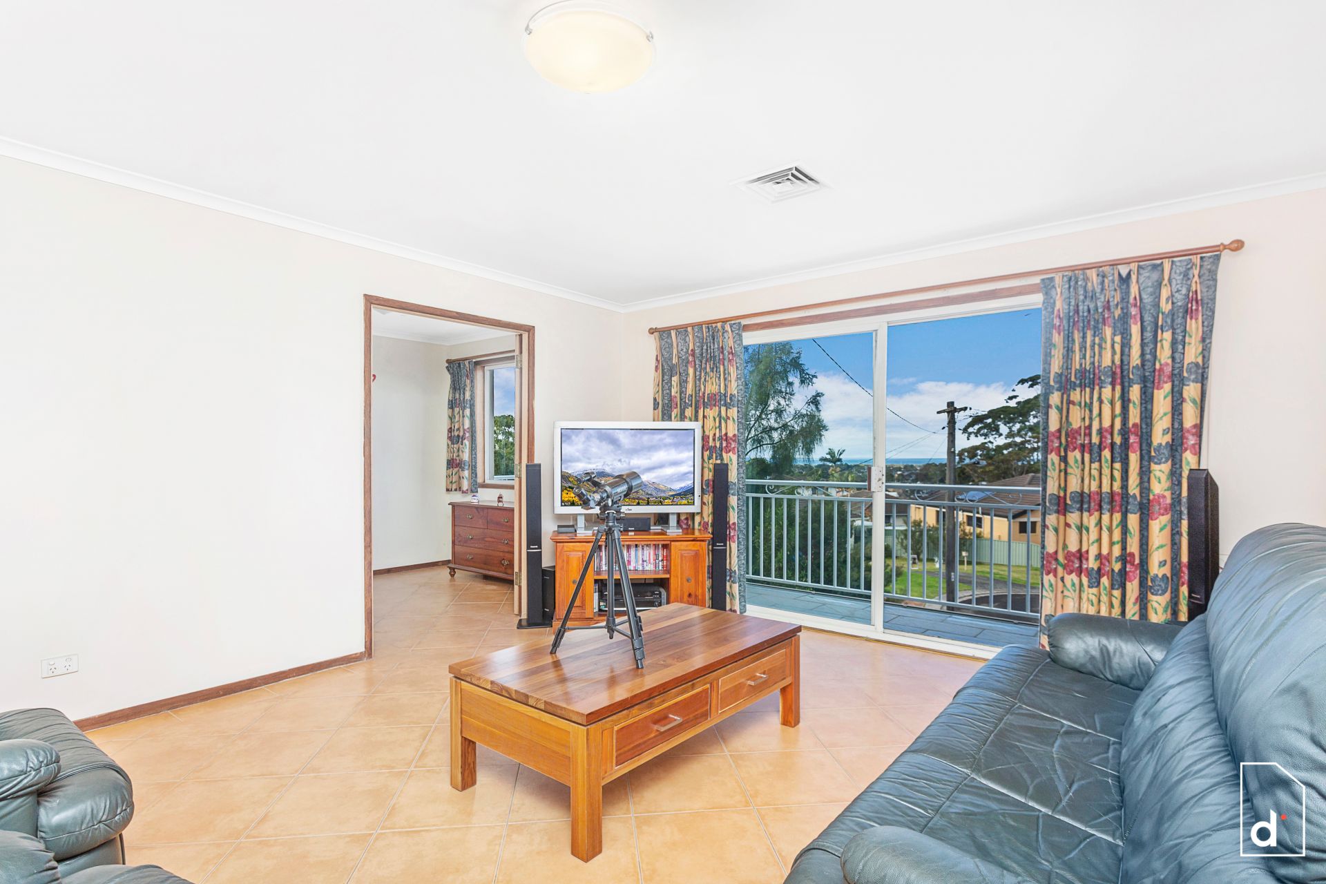 Real Estate For Lease - 2 Ward Place - Balgownie , NSW