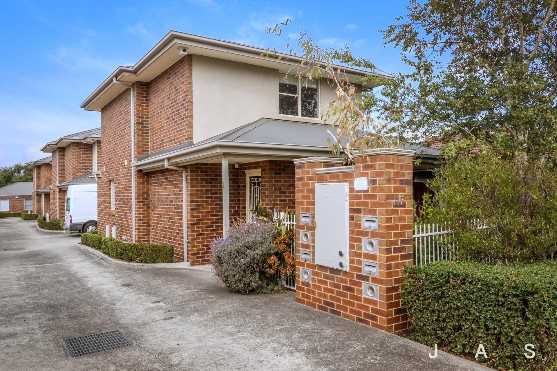 1/117 Essex Street, West Footscray | Jas Stephens