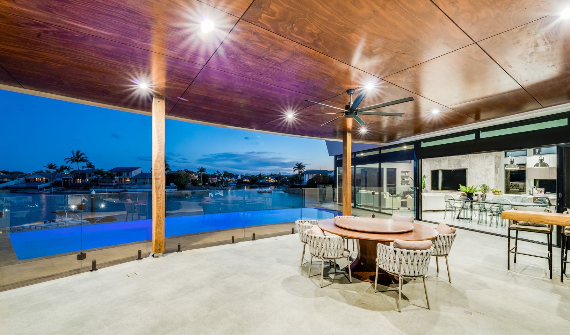 62 Lakeview Boulevard, Mermaid Waters | Amir Prestige Group