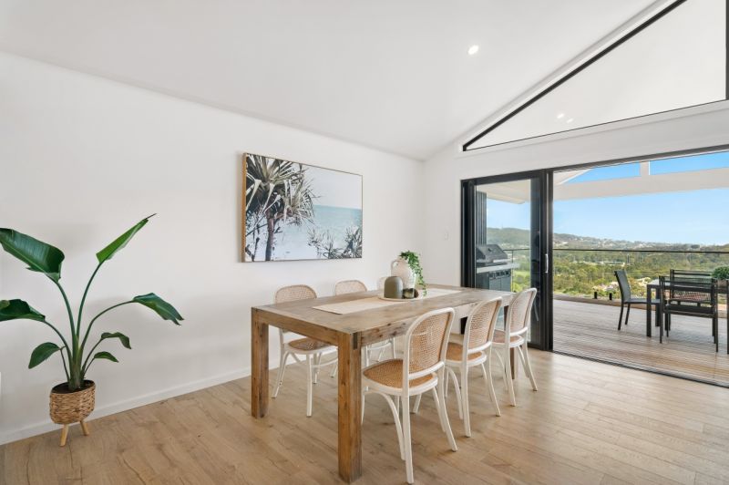 4 Valley View Road, Bateau Bay | Whiteman Property