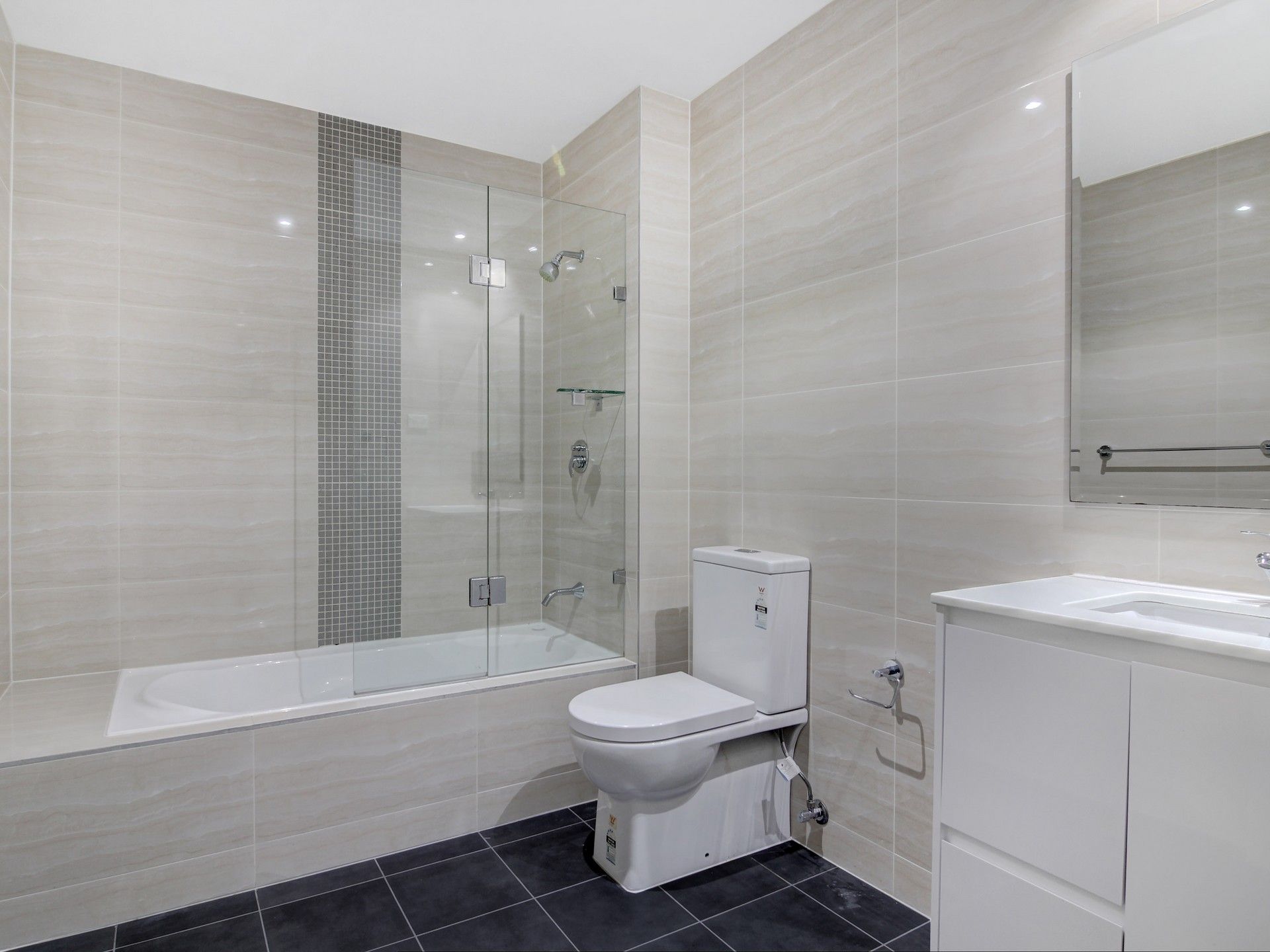 Real Estate For Lease - 405/29 Cook Street - Turrella , NSW