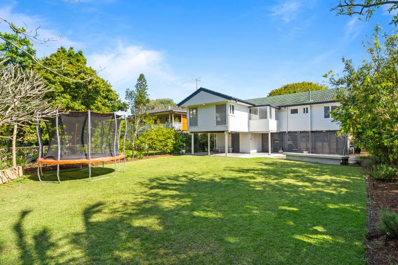 Real Estate For Sale - 20 Caronga Street - Wavell Heights , QLD