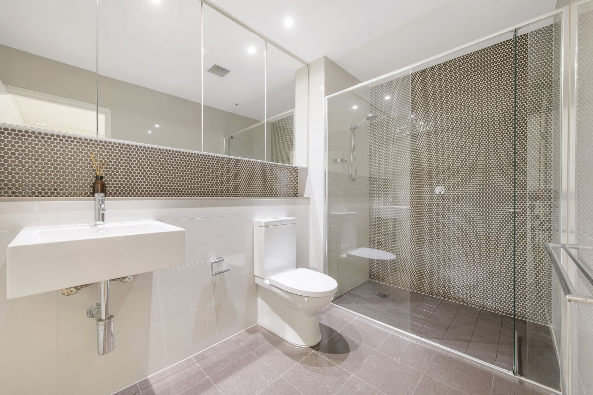 1203/6 Little Hay Street, Haymarket | Village Property