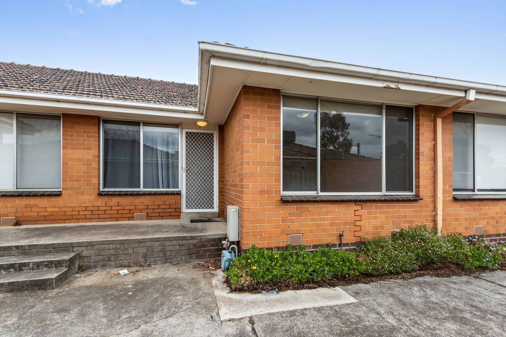 Real Estate For Lease - 2/26 George Street - Reservoir , VIC
